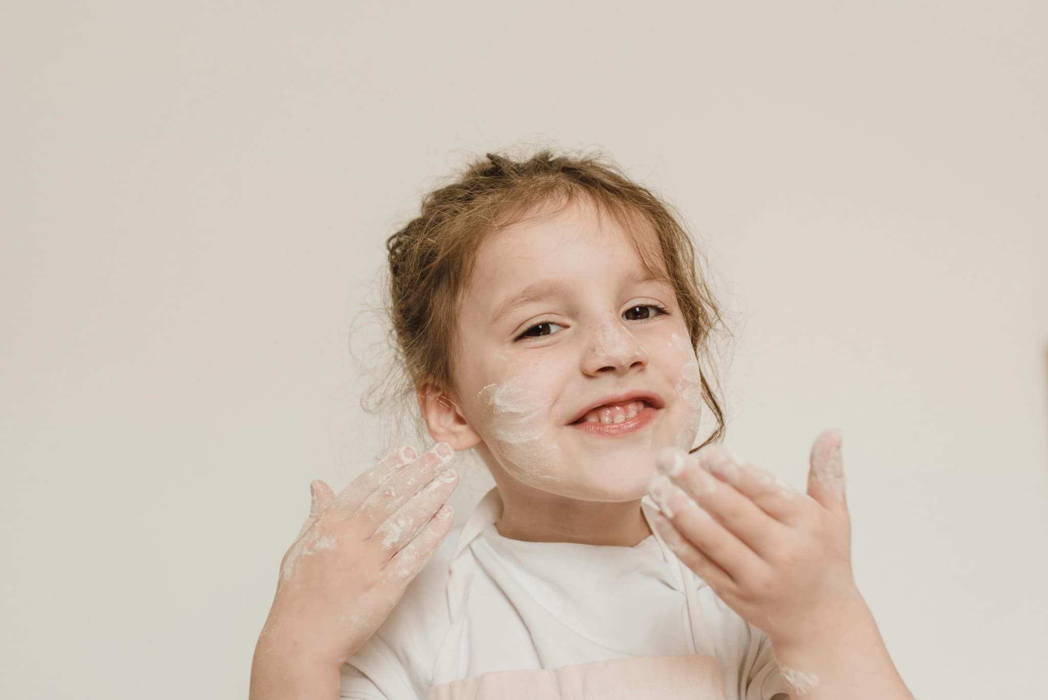 Des crèmes anti-âge pour enfants : l’Italie ouvre une enquête contre ...