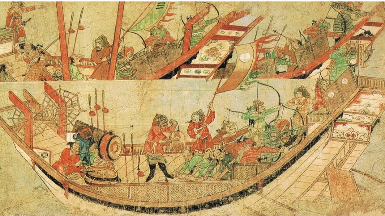 Incredible 745-year-old shipwreck discovered off coast of Japan after ...