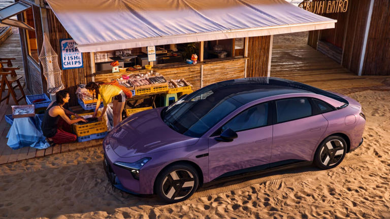 Xpeng améliore sa rivale de la Tesla Model 3 à moins de 20 000 € : plus ...
