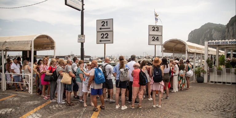 What the new Capri Island tourism rules are in 2026
