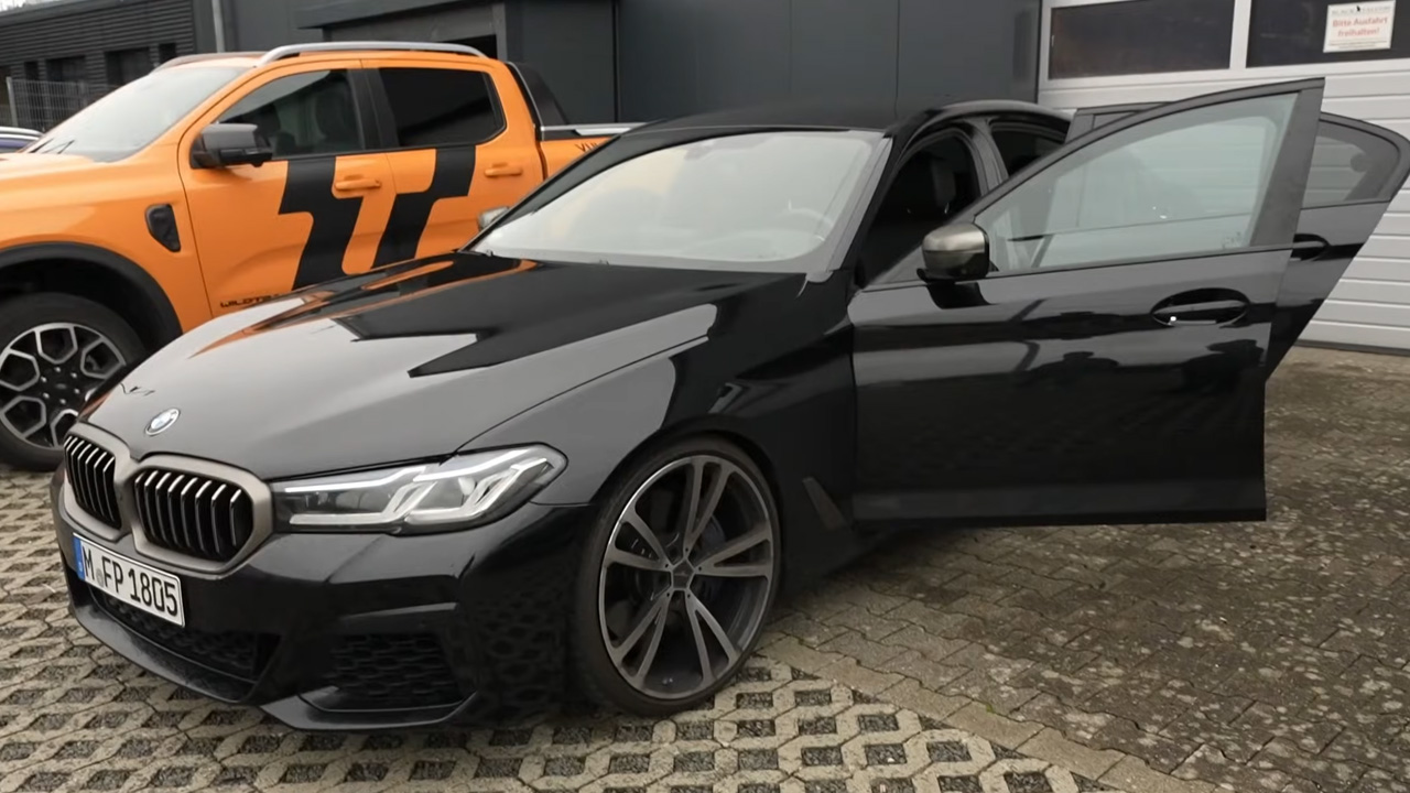 Testing M550i with 21 inch wheels on track