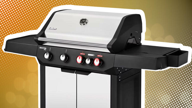 Aldi bietet Enders-Gasgrill Boston Pro 4 KR Turbo II für 299 Euro an