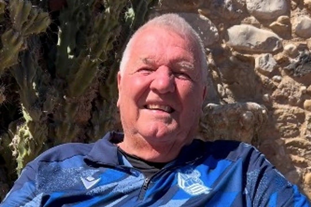 John Toshack denies dementia claim, slams son