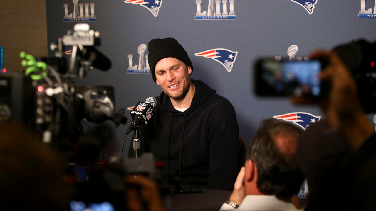 Brady calls 1,714-tackle David "one of a kind" as the last Buccaneer ...