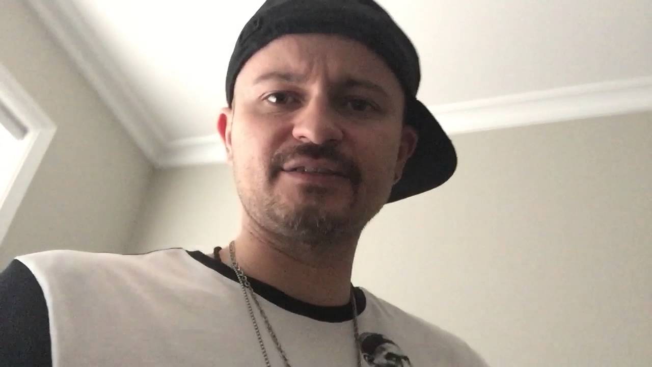 Caught off guard by noisy neighbors! Awkward vlog moment