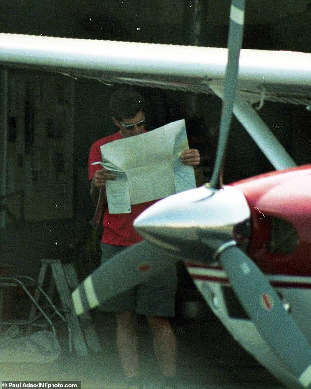Report: What actually happened to JFK Jr and Carolyn Bessette