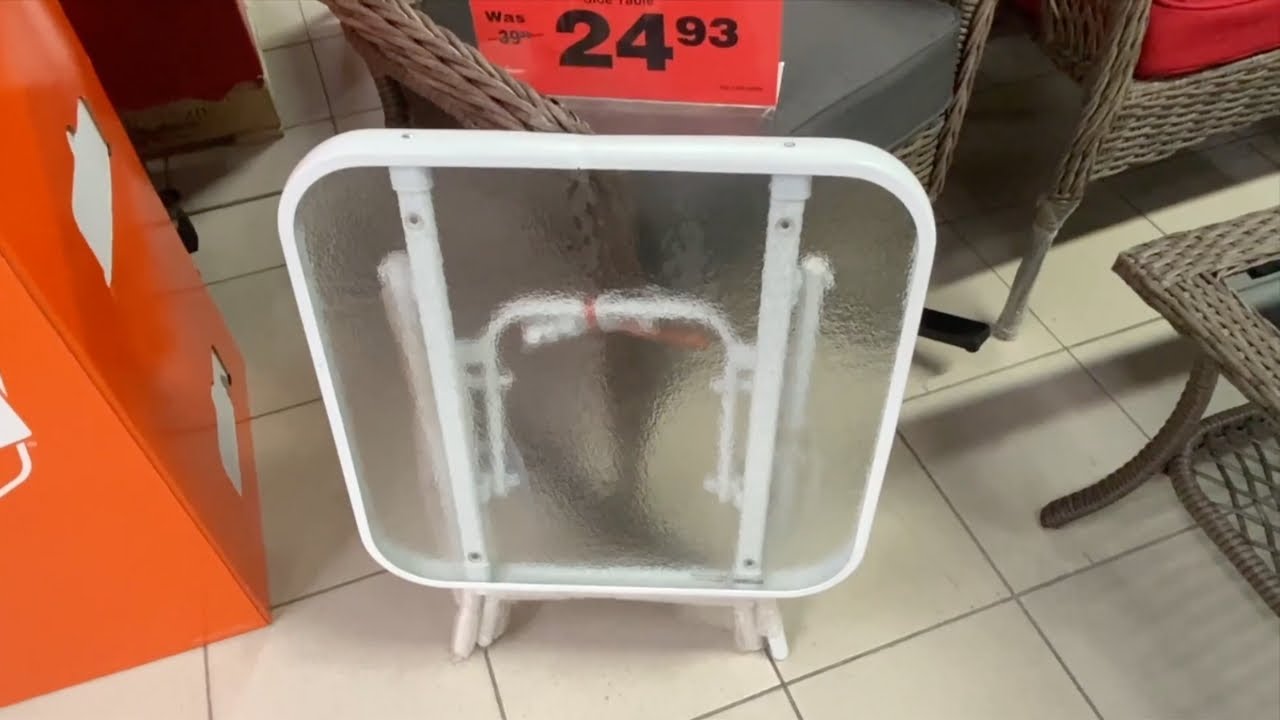 Why everyone's buying cheap Walmart tables for summer (brilliant!)