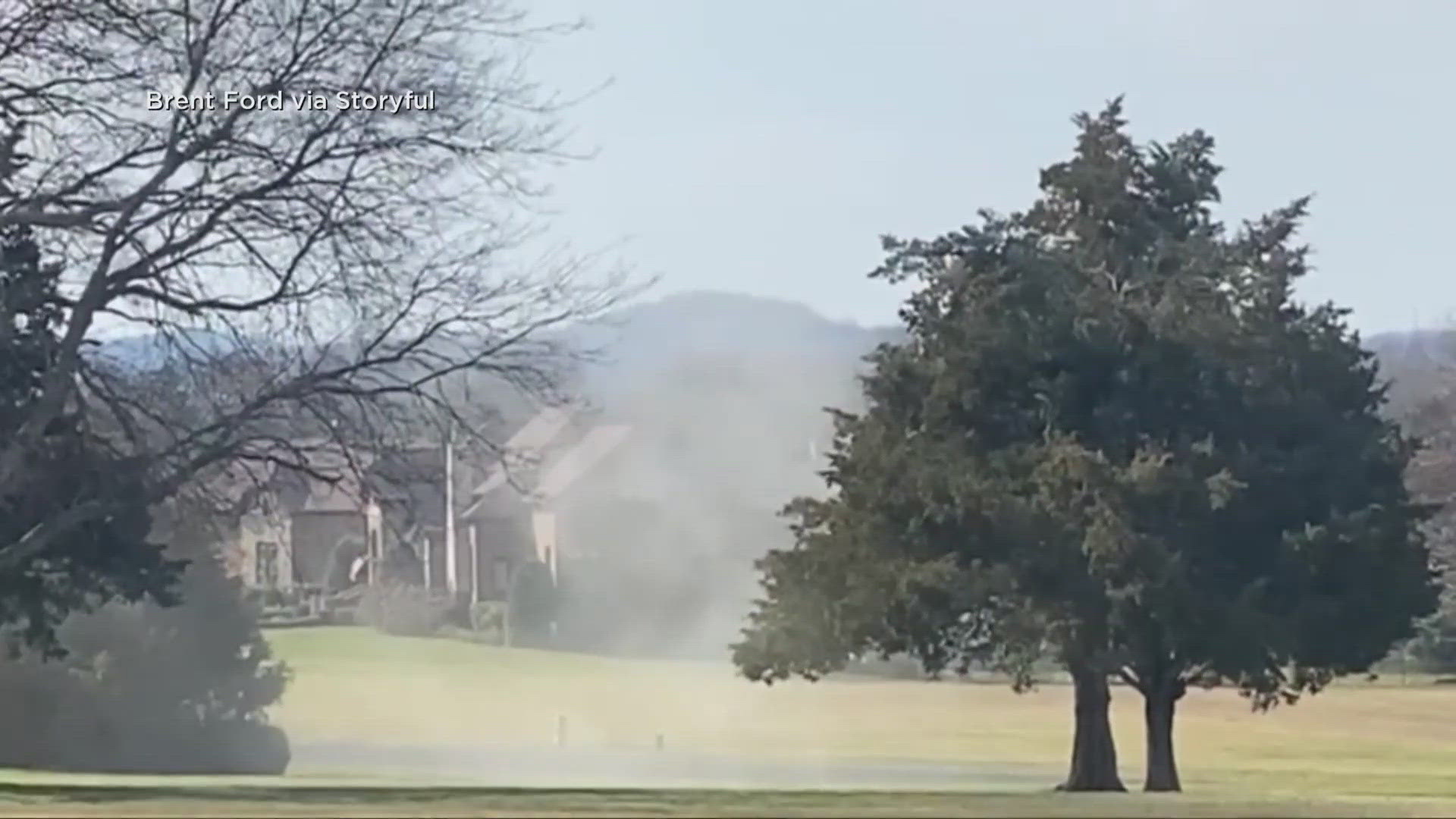 Massive pollen cloud caught on camera