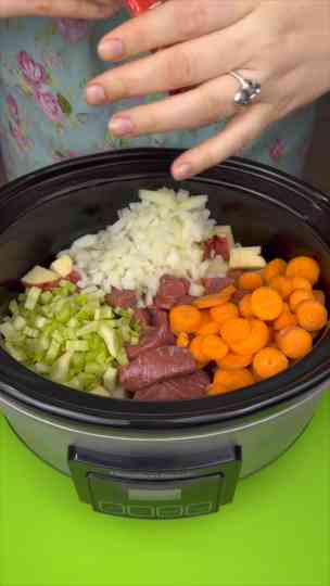 Easy beef stew recipe with rich flavor tips