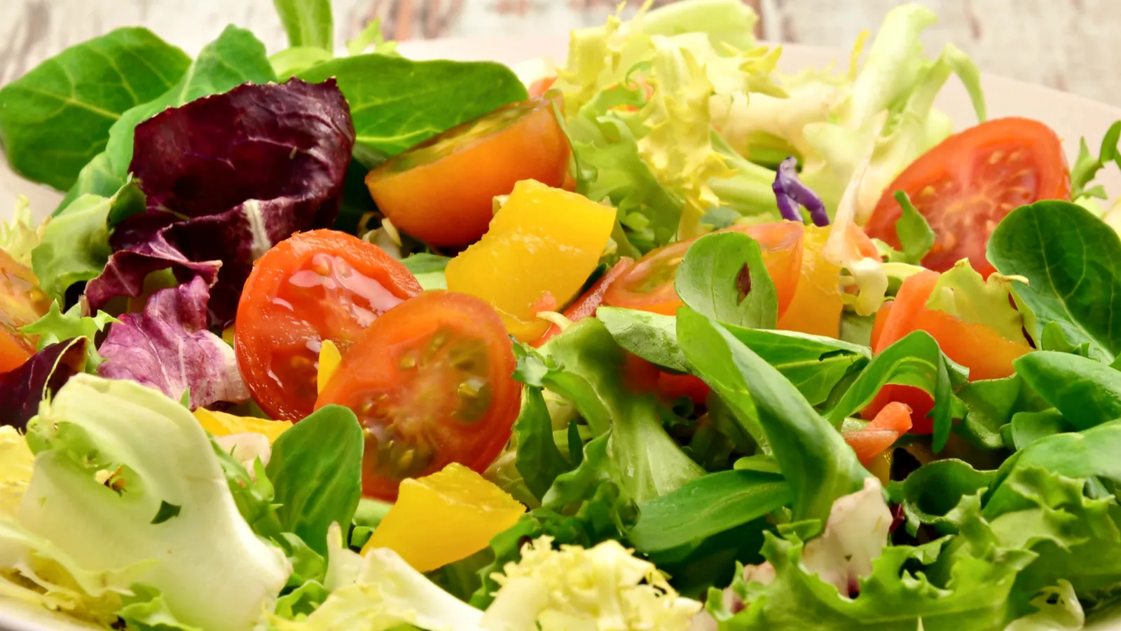 From caprese to panzanella, 11 Italian salads every food lover craves