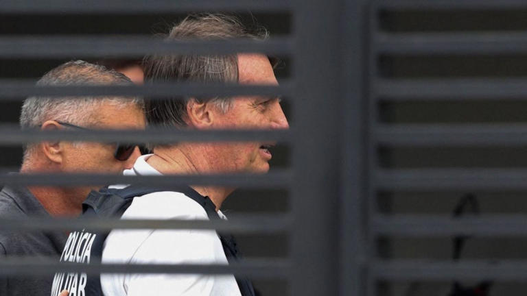 Ipsos-Ipec: 56% concordam com domiciliar de Bolsonaro; 35% discordam