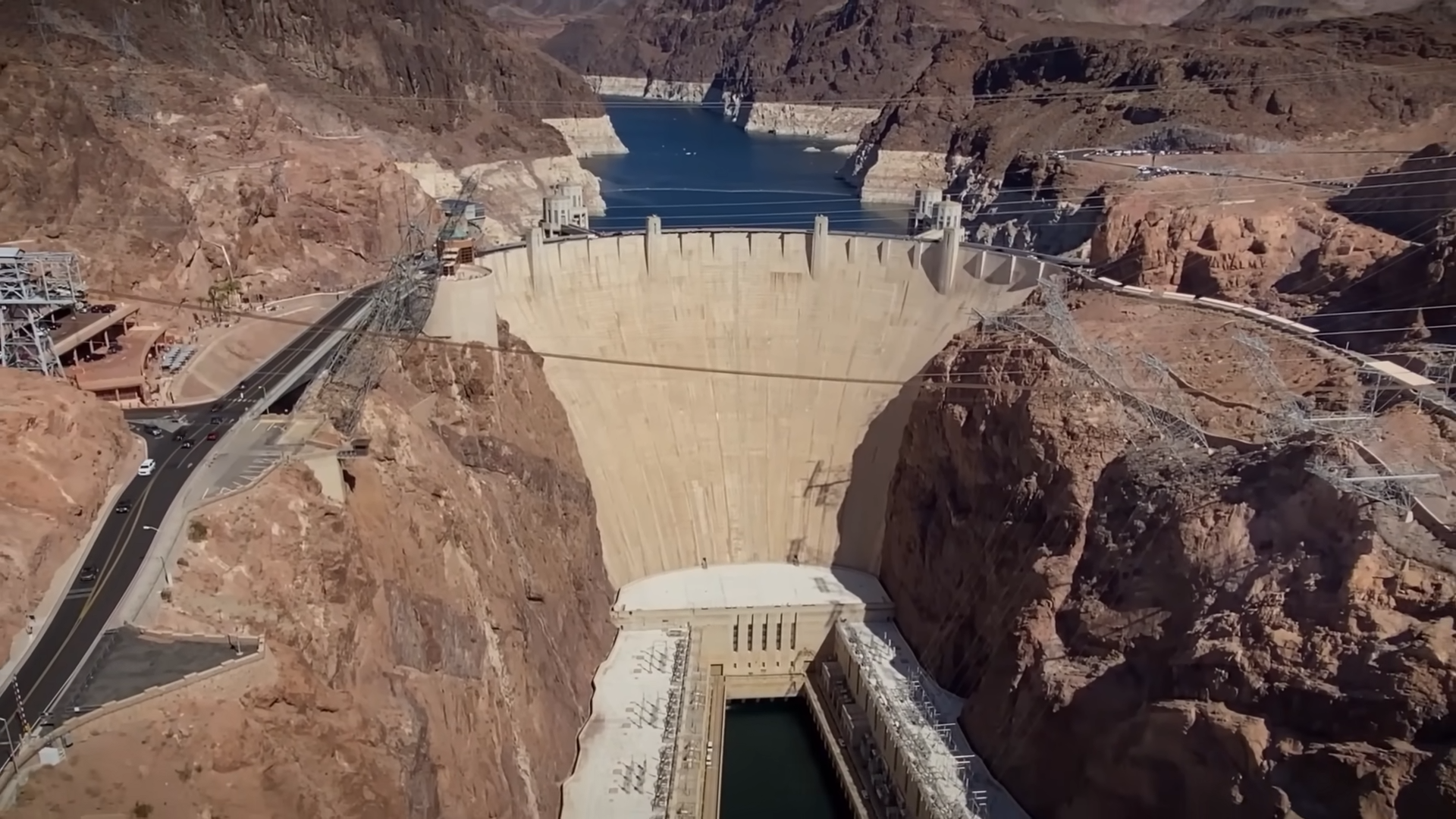 Watch what happens if the Hoover Dam fails