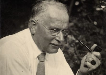 Frases de Carl Jung: 10 reflexões para repensar a vida e conhecer a ...