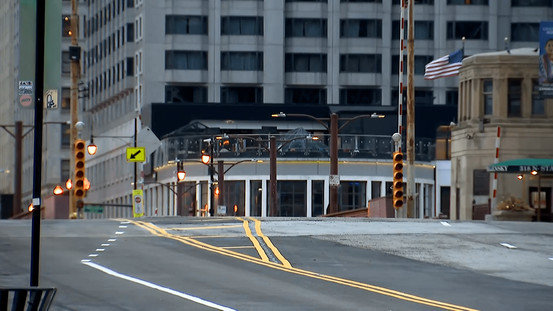 Chicago's busy State Street Bridge finally reopens after major remodel