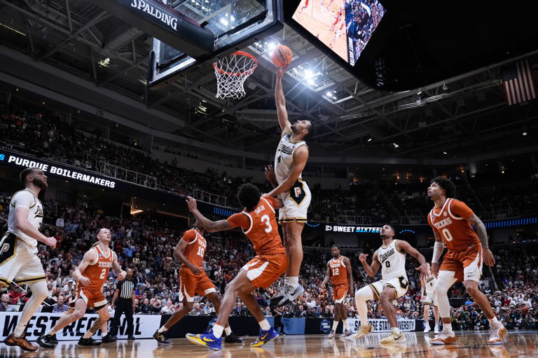 Charles Barkley accuses Texas coach Sean Miller of making costly ...