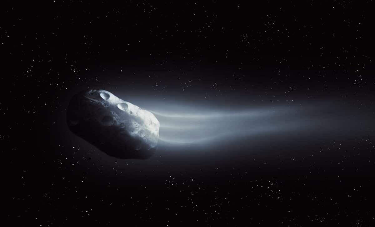 Scientists witness a 1-kilometer-wide comet defy expectations by ...