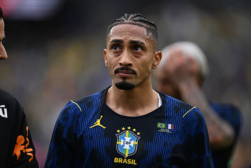 Desgastado e com dores na coxa, Raphinha deve desfalcar o Brasil contra ...