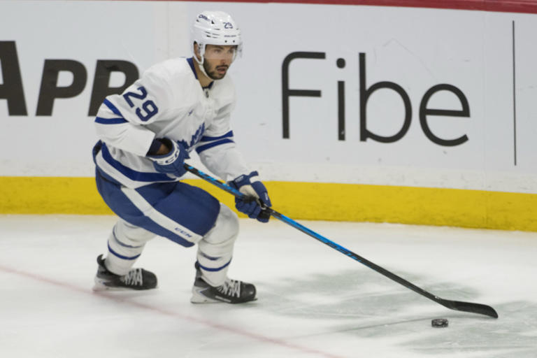 Maple Leafs assign Bo Groulx to AHL’s Toronto Marlies