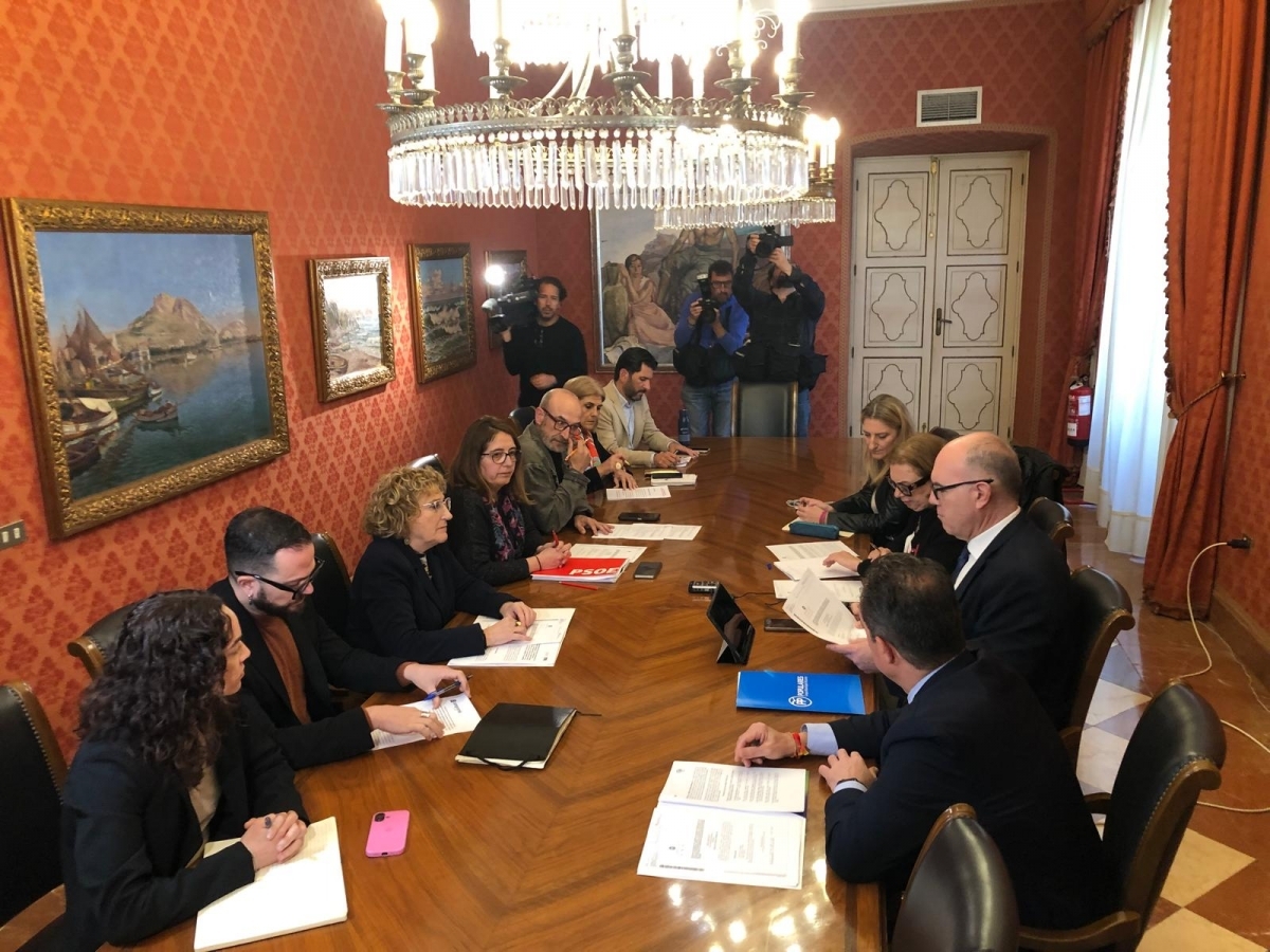 La comisión por las VPP de Alicante: pacto (con pulso) para que los ...