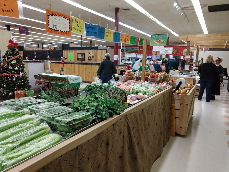 This Delaware Amish farmers market is where $25 stretches shockingly far
