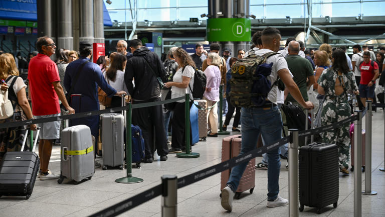 EES checks return at Lisbon Airport as Portugal rolls out new app