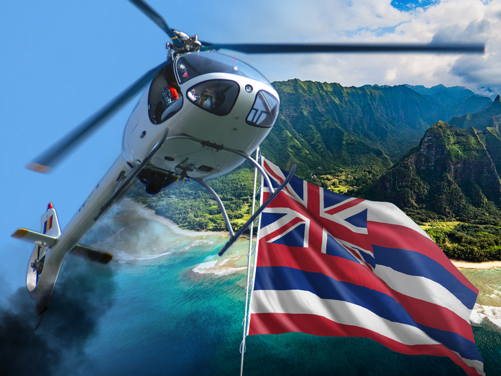 Helicopter on doors-off tour crashes into ocean in Hawaii, killing 3