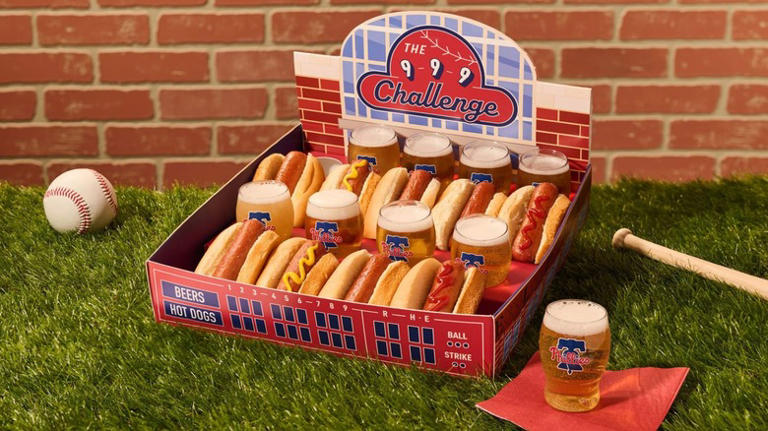 The 9 wildest food items you can eat at MLB ballparks this season