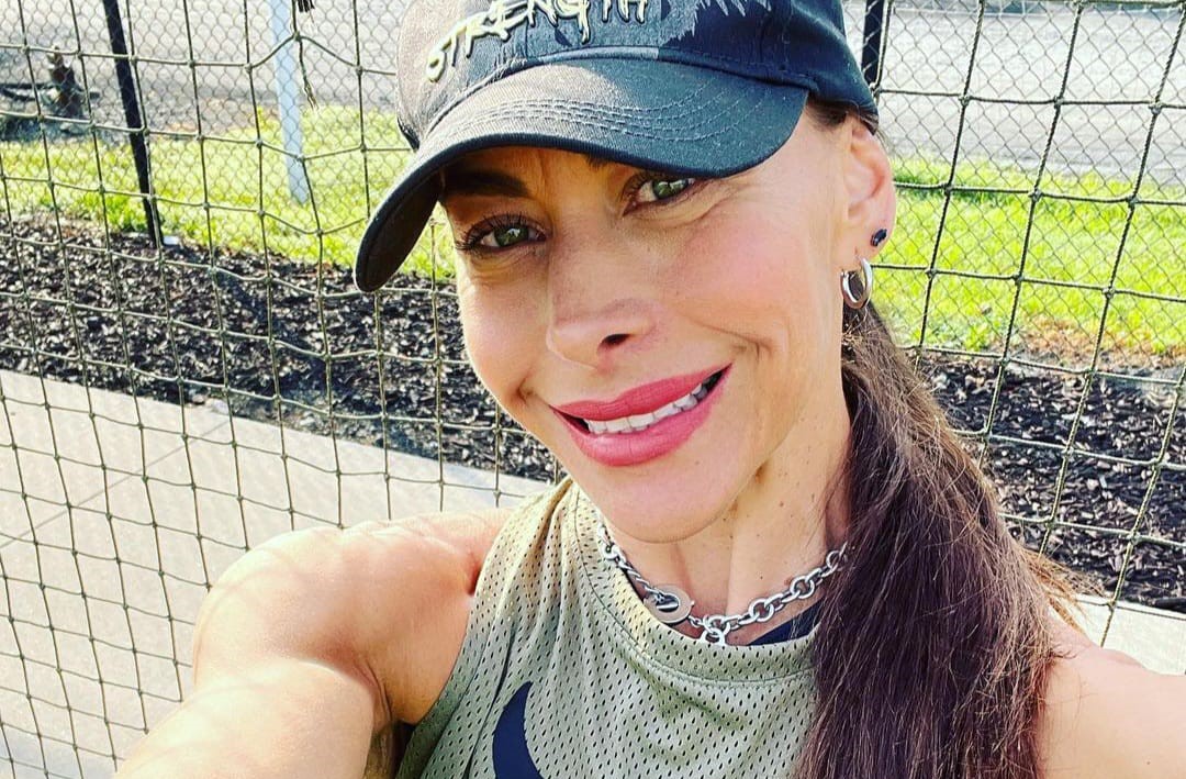 Así cambió Vanessa Guzmán tras volverse fisicoculturista