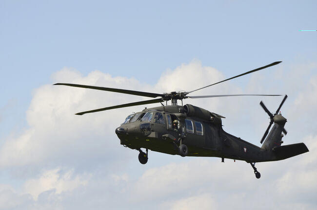 SOF Week military demonstration draws crowds to Tampa