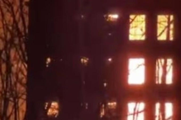 Grade II landmark Big Mill building goes up in flames in Staffordshire ...
