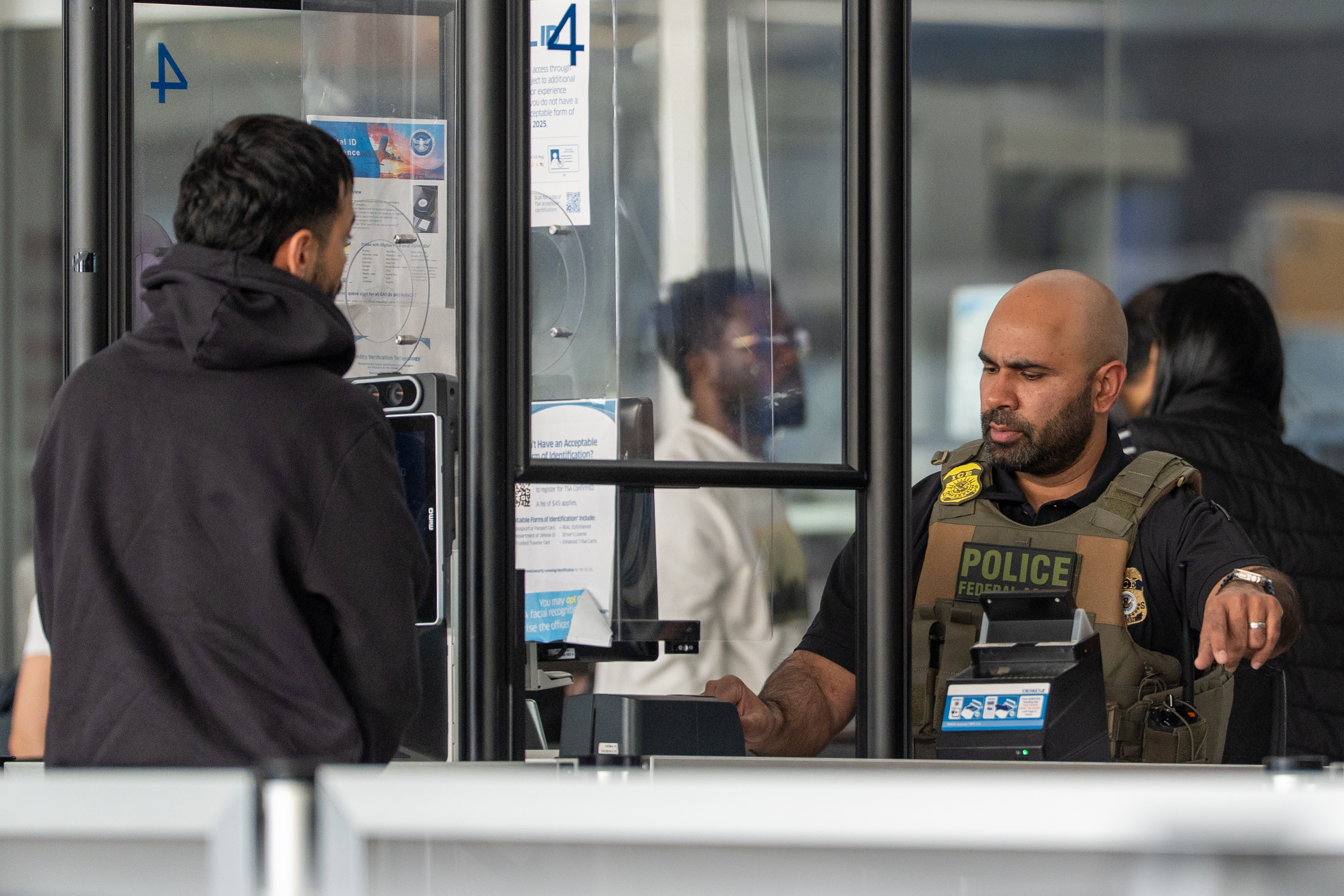 JFK airport confirms ICE is manning security checks after viral photo