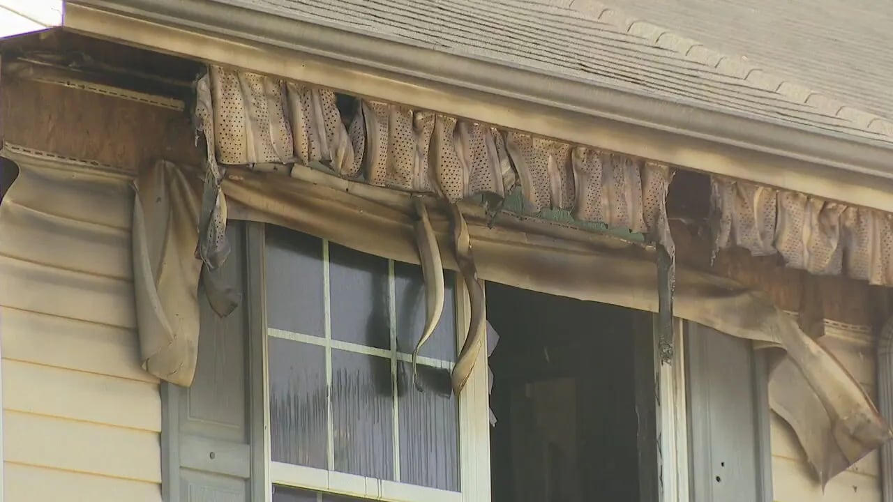 2-year-old dead after being pulled from house fire