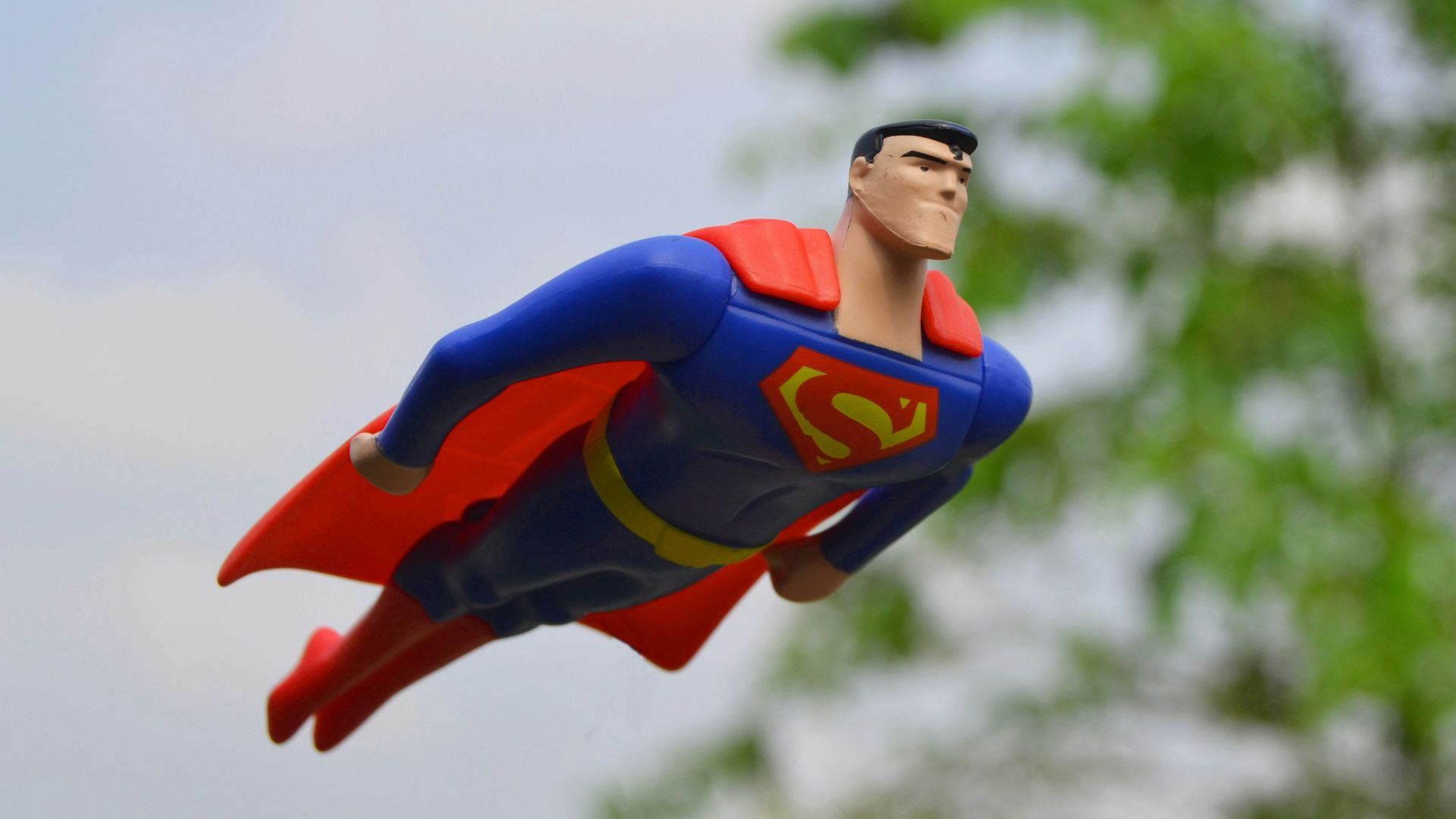 20 superheroes who are ridiculously overpowered