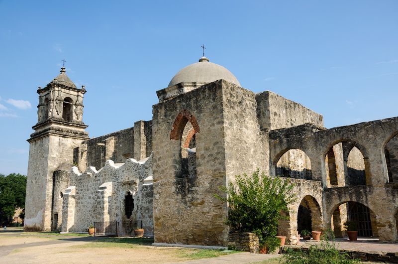 11 historic ruins in Texas that are worth adding to your bucket list