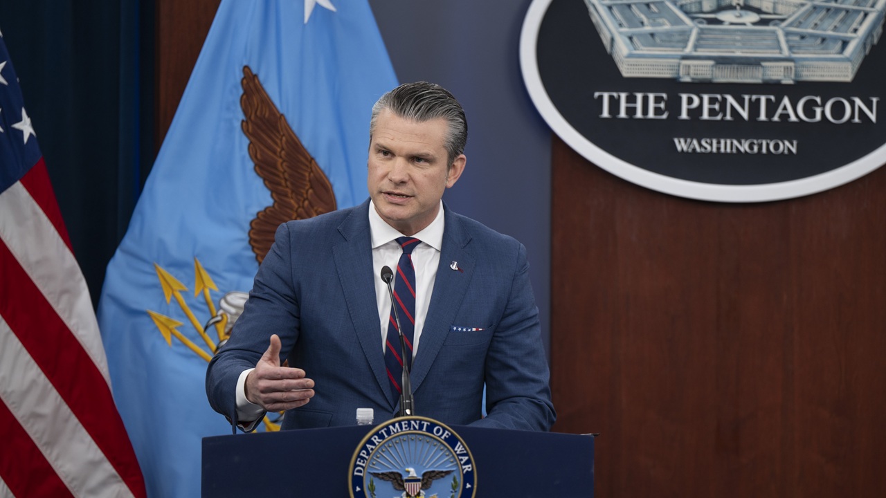New studies find low morale among Pentagon civilian workers
