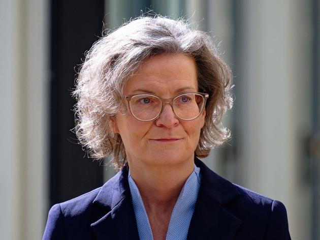 Eklat um Ina Scharrenbach: SPD erzwingt Ausschuss zu Mobbing-Vorwürfen