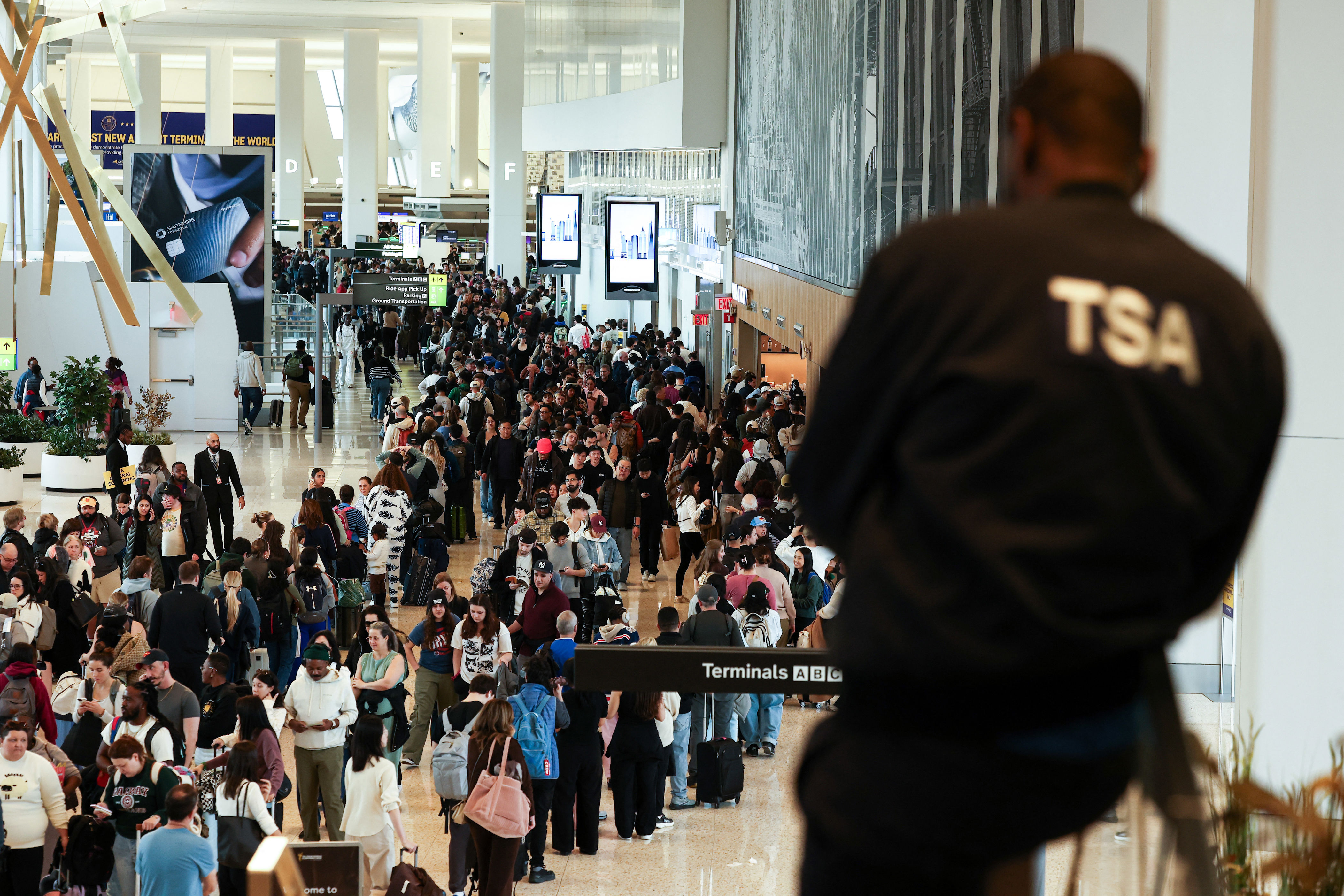 Full list of worst airports for spring travel amid TSA funding crisis