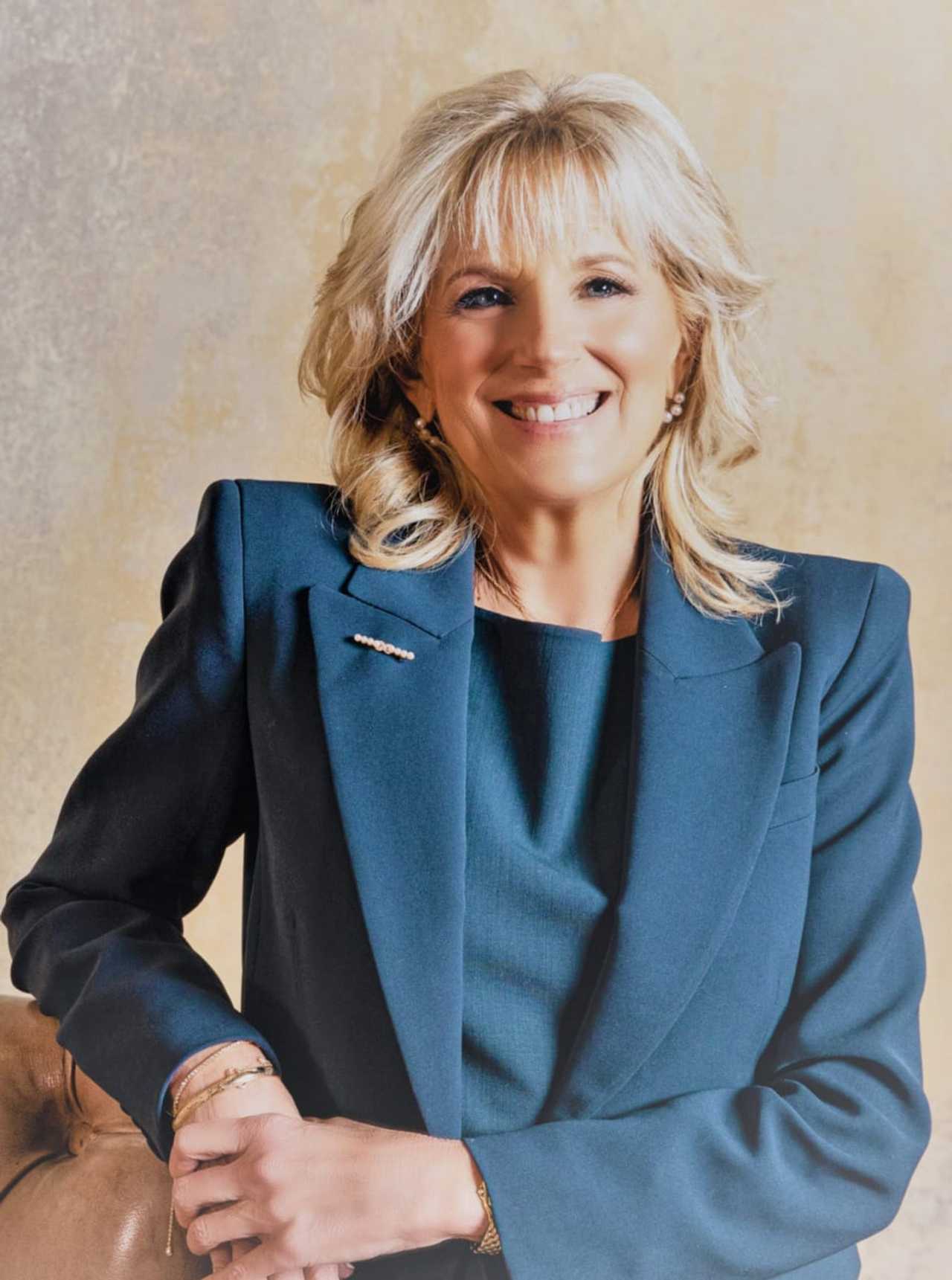 Jill Biden S Secret Service Agent Shoots Himself At Philadelphia Airport
