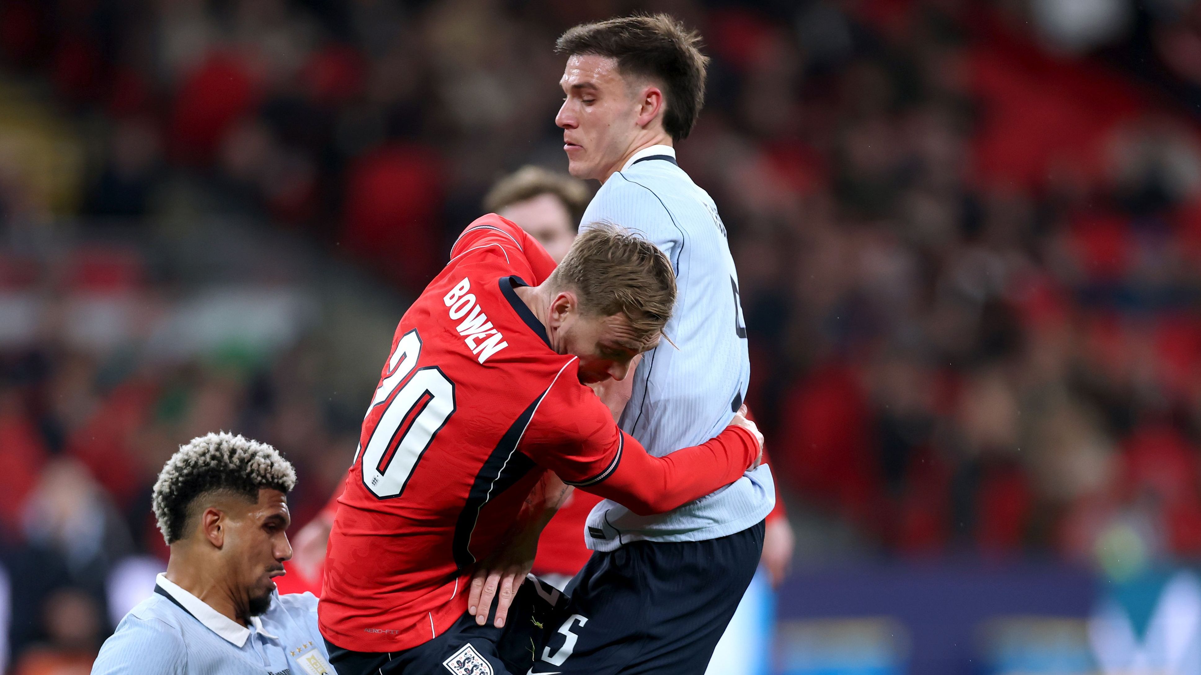 England robbed! Referee fails to show Uruguay's Manuel Ugarte red card ...