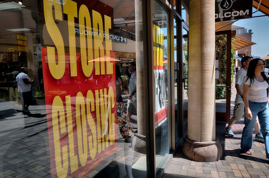 Trendy youth clothing and apparel chain to close more stores in 2026