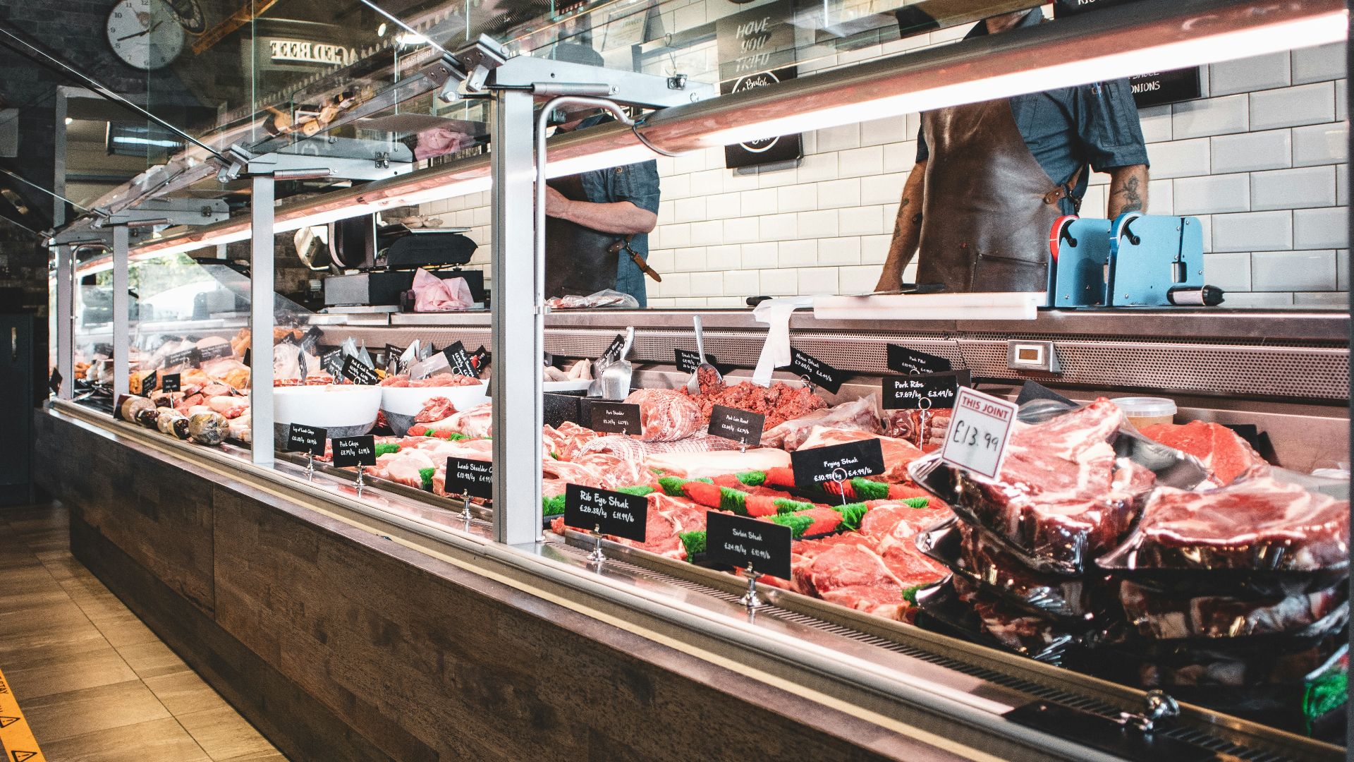 10 signs of a terrible butcher & 10 signs of an amazing one