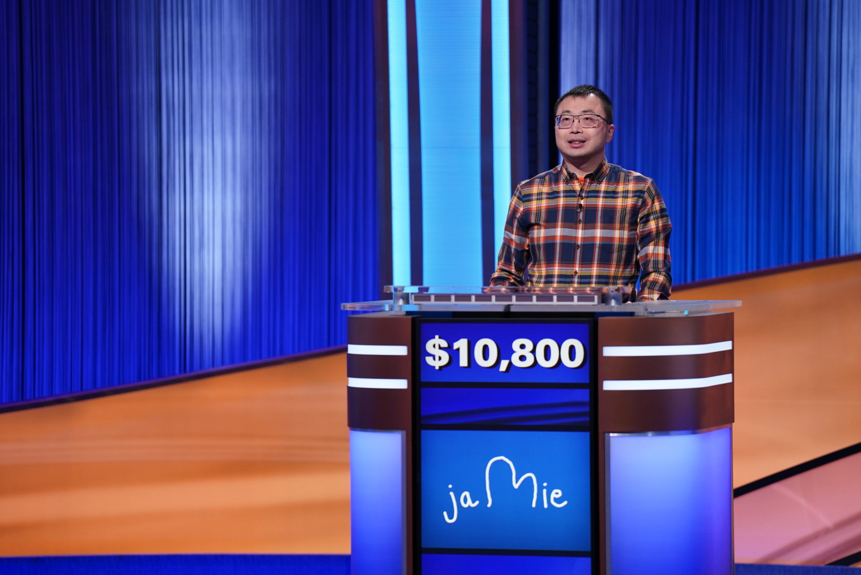 NJ's Jamie Ding earns $56,400 in 15th straight 'Jeopardy!' victory