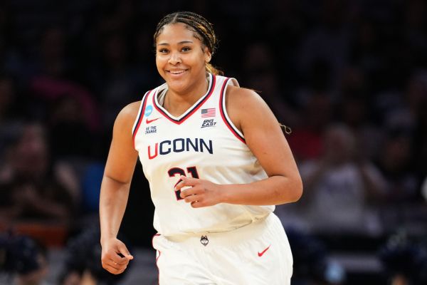 UConn star Sarah Strong named AP women's player of the year