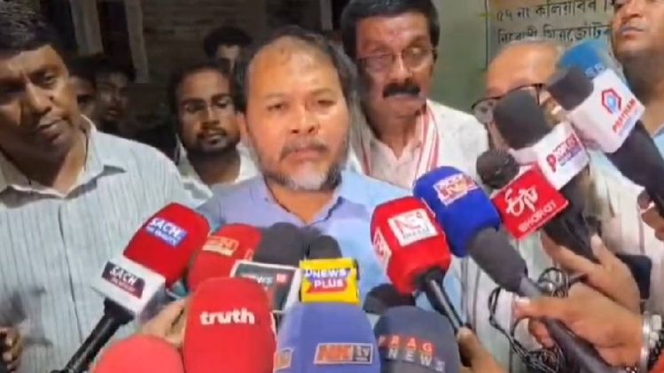 80 fake encounter cases, CM will be arrested: Akhil Gogoi slams Himanta ...
