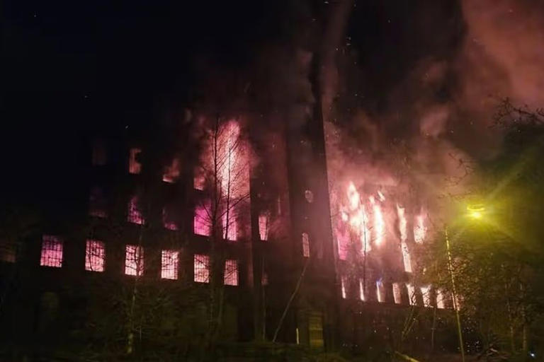 Grade II landmark Big Mill building goes up in flames in Staffordshire ...