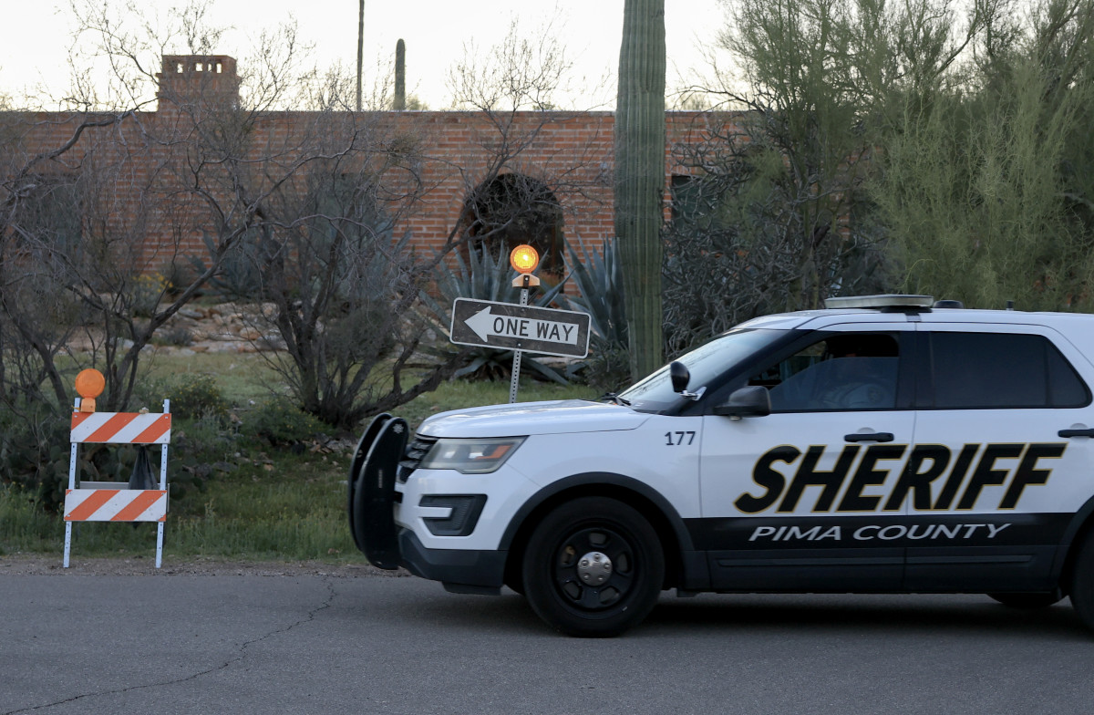 Pima County deputy arrested for kidnapping after inappropriate comments ...