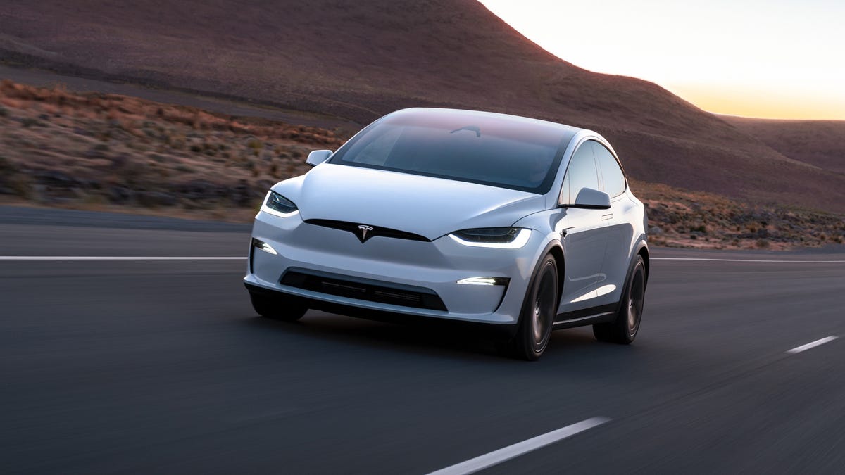 Tesla’s upcoming urban transport vehicle might be something cooler than ...