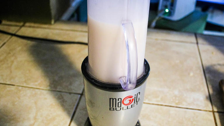 Every Aspect Of This Delicious And Fresh Salad Deserves A Blue Ribbon ...