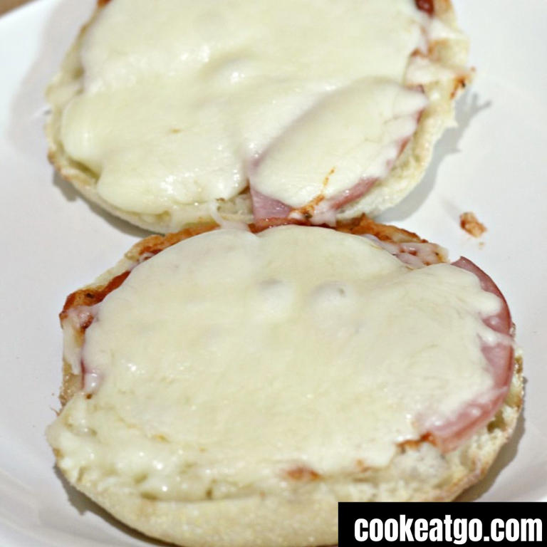 Easy English Muffin Pizzas