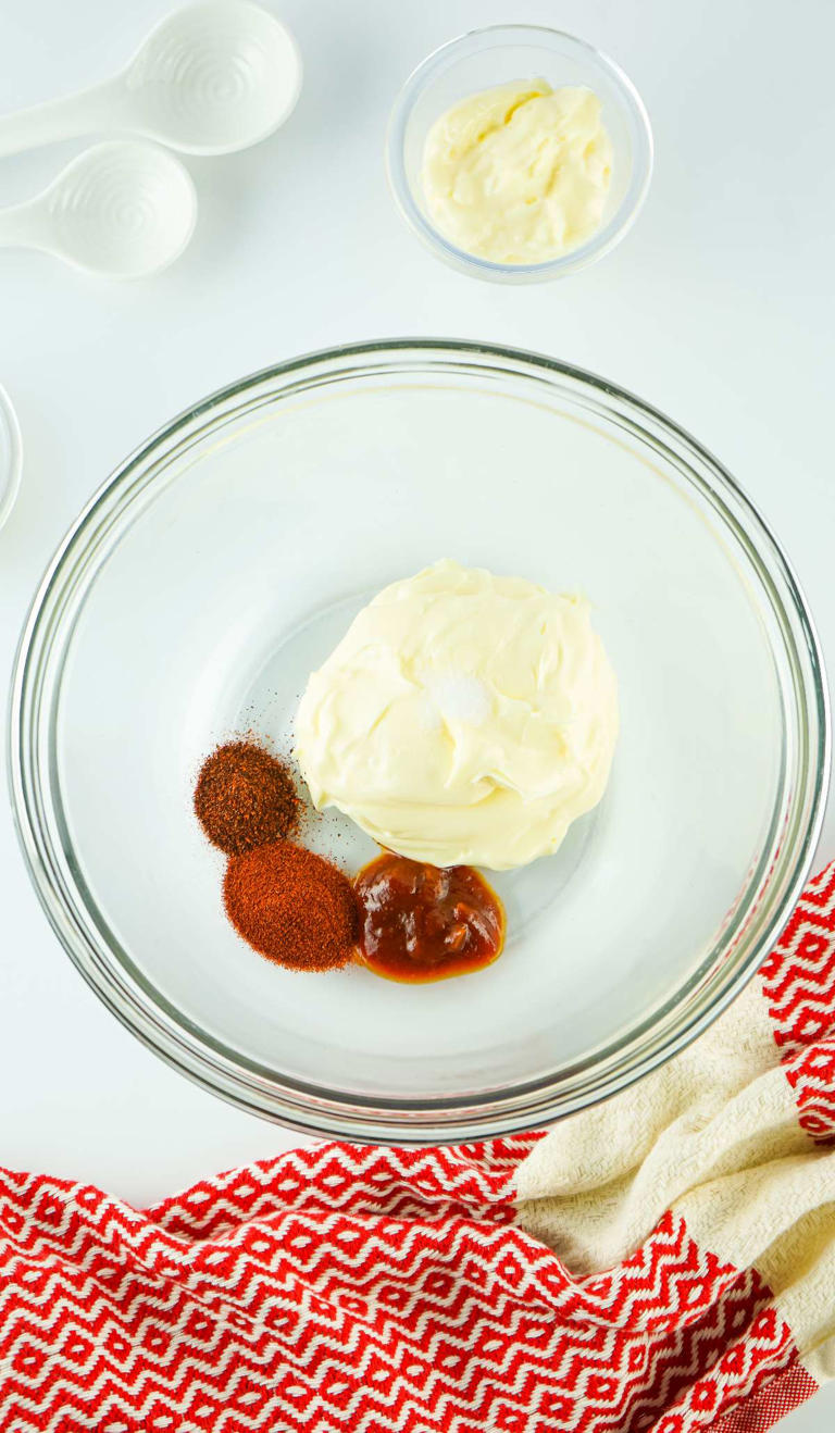 Spice Things Up With This Chipotle Mayo Recipe